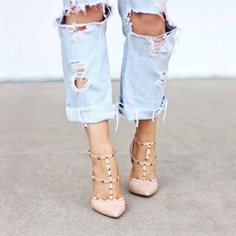 DIY | DISTRESSED BOYFRIEND JEANS - JustineCelina