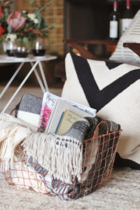 A COZY GIRLS NIGHT IN - JustineCelina