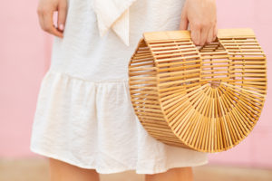 THE ACCESSORY EDIT | NATURAL MATERIAL BAGS - JustineCelina