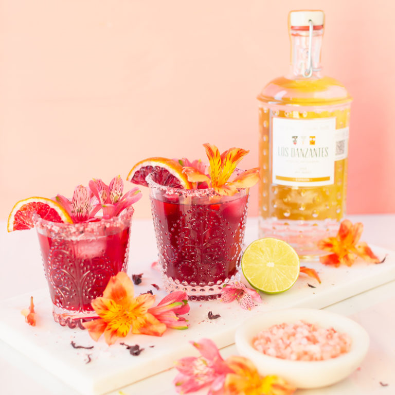 SUPER C HIBISCUS BERRY SMOOTHIE - JustineCelina